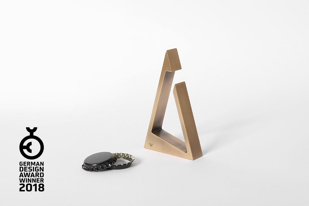TRIANGLE bottle opener aged brass finish – VAUproducts